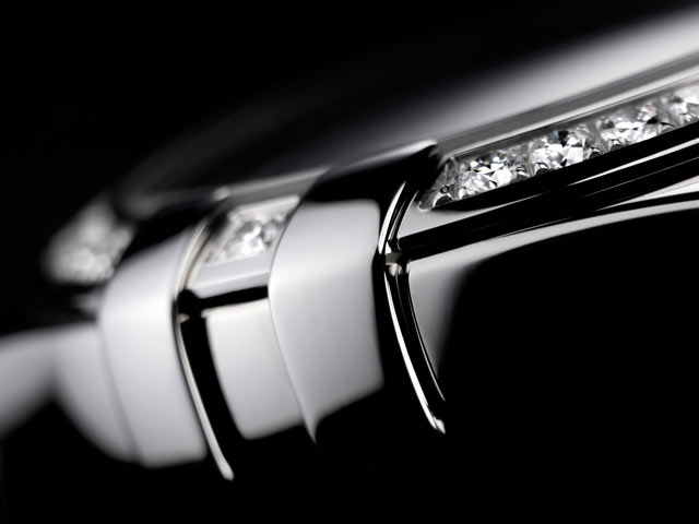 星座系列 : 陨石表盘 | OMEGA®