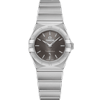 星座系列 25毫米, 精钢表壳 搭配 精钢表链 - 131.10.25.60.06.001 | OMEGA®