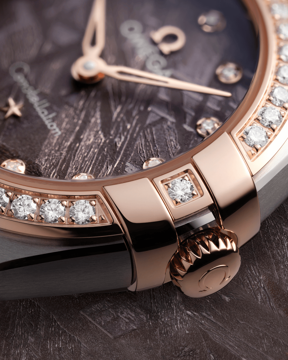 星座系列 25毫米, 精钢-Sedna™ 18k金表壳 搭配 精钢-Sedna™ 18k金表链 - 131.25.25.60.99.001 ...