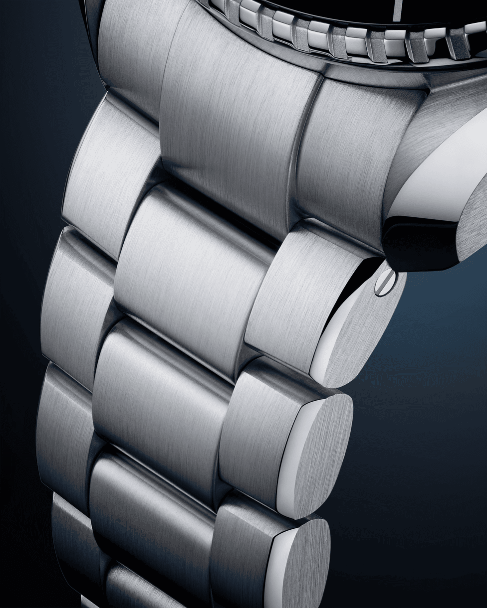 海马系列 海洋宇宙腕表 Ultra Deep - 215.30.46.21.03.002 | OMEGA®