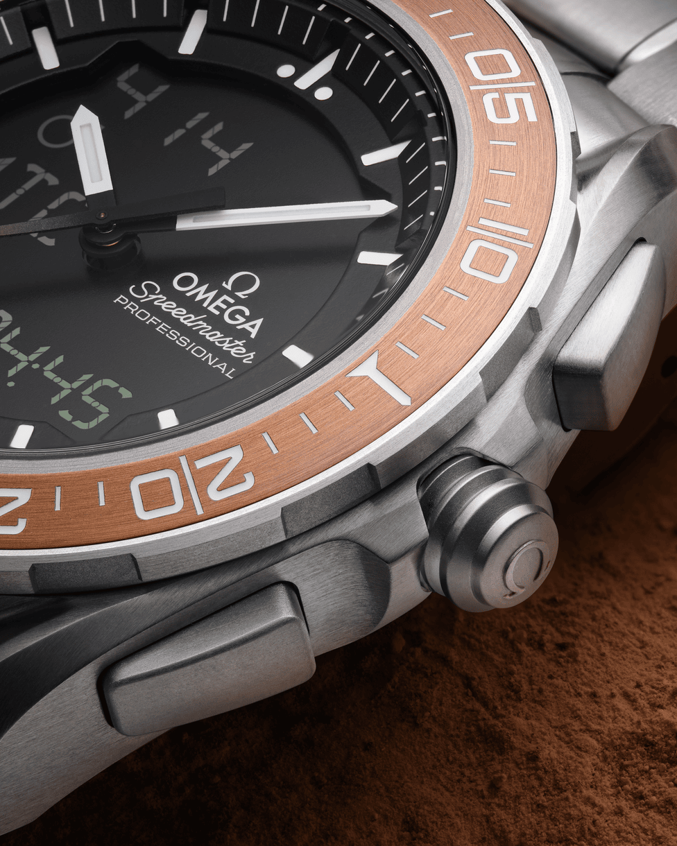 超霸系列 X-33 Marstimer腕表 45毫米, 钛金属表壳 搭配 钛金属表链 - 318.90.45.79.01.003 | OMEGA®